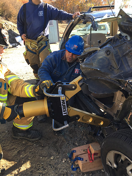 Connecticut Custom Fire Training - 1 Day Extrication Class-Training